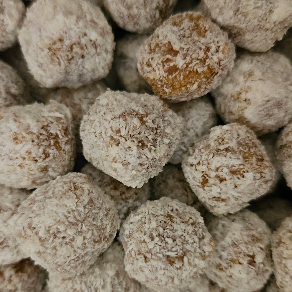 Coconut Quivers (Snowies) – Gumdrop Lolly Shop